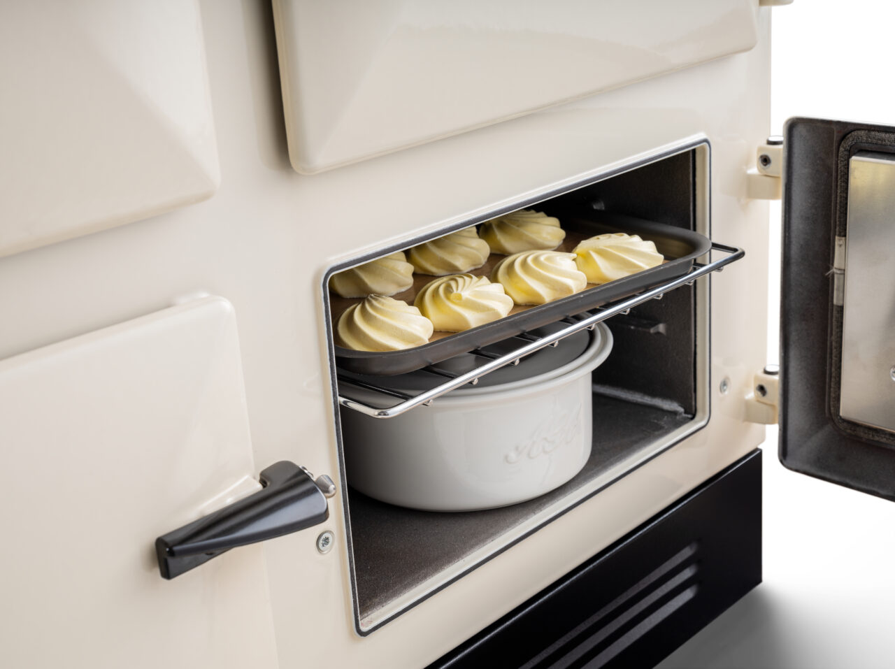 Rayburn Heatranger | Jacksons of Preston Ltd